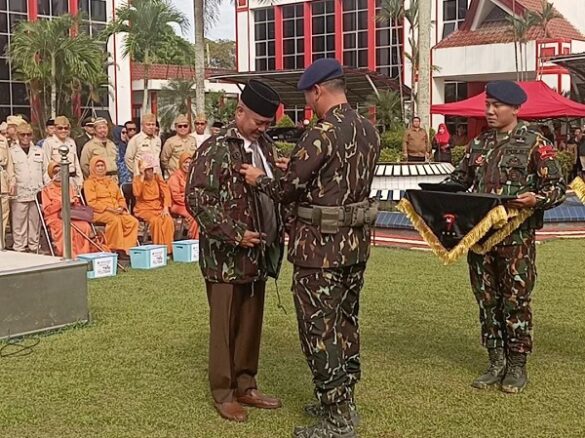 Mantan Bupati Kukar Edi Damansyah Dianugerahi Gelar Warga Kehormatan ...